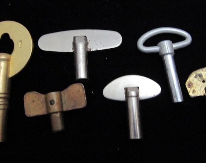 Vintage Alarm Clock Winding Knobs Steampunk Pocket Watch Keys Altered ...