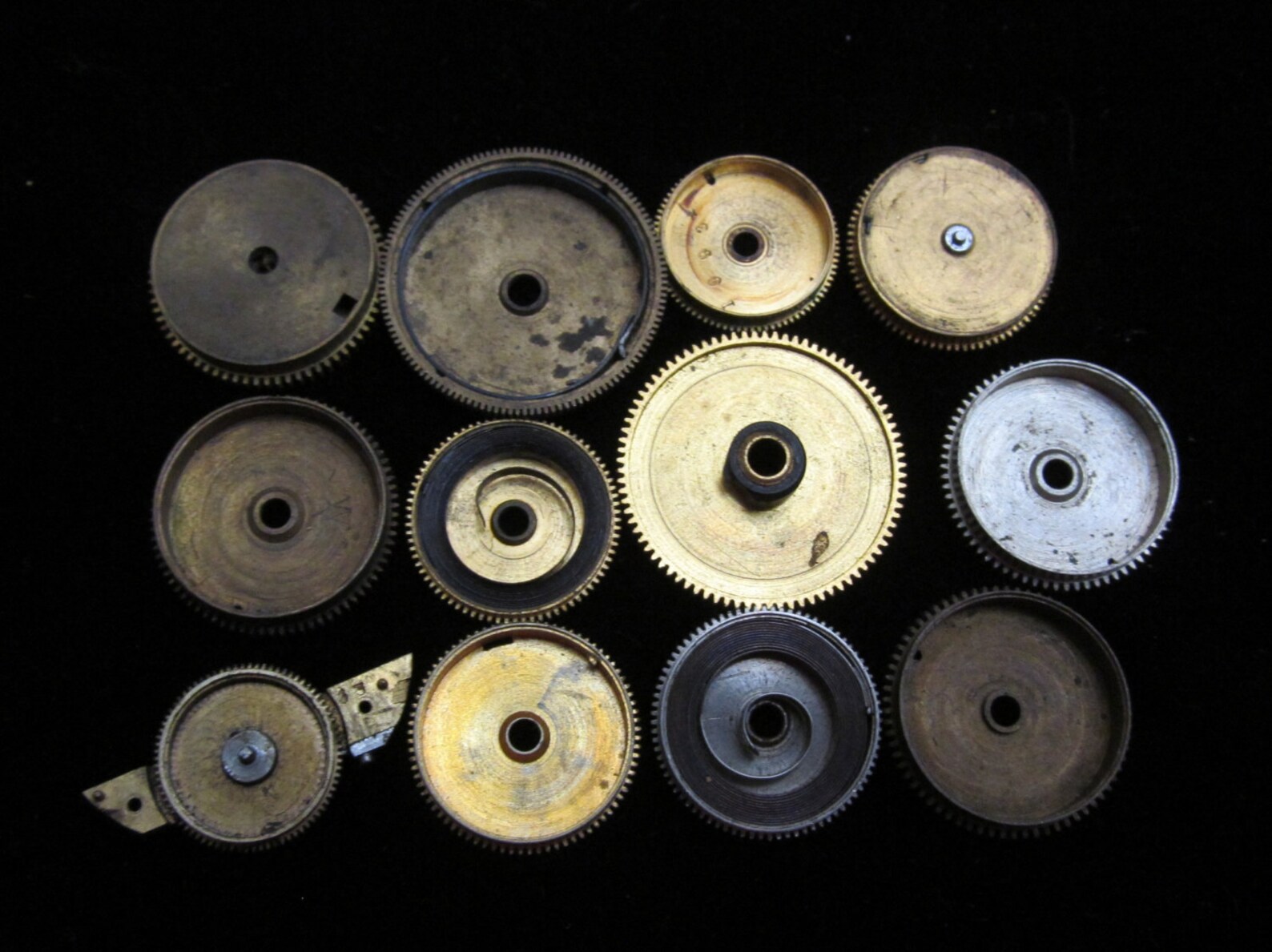 12 Antique Vintage Clock Watch Parts Cogs Gears Assemblage Steampunk ...
