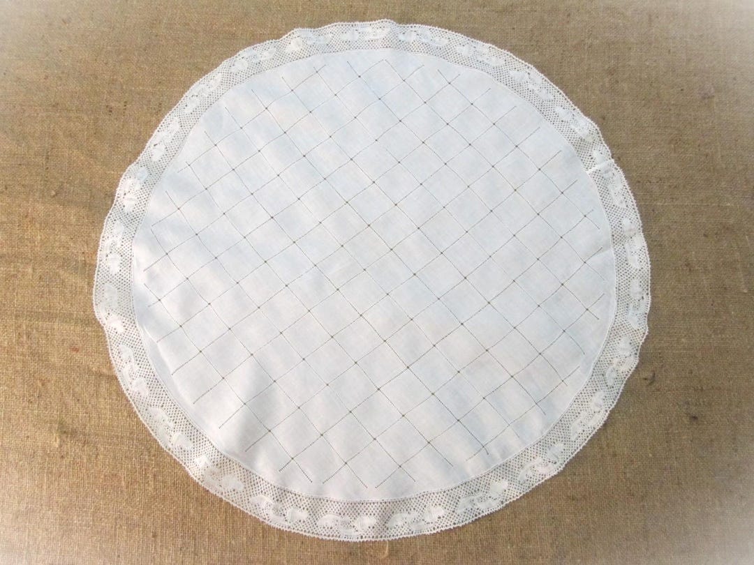 Antique Centerpiece Doily Flanders Lace and Drawnwork 24" Round Lawn ...