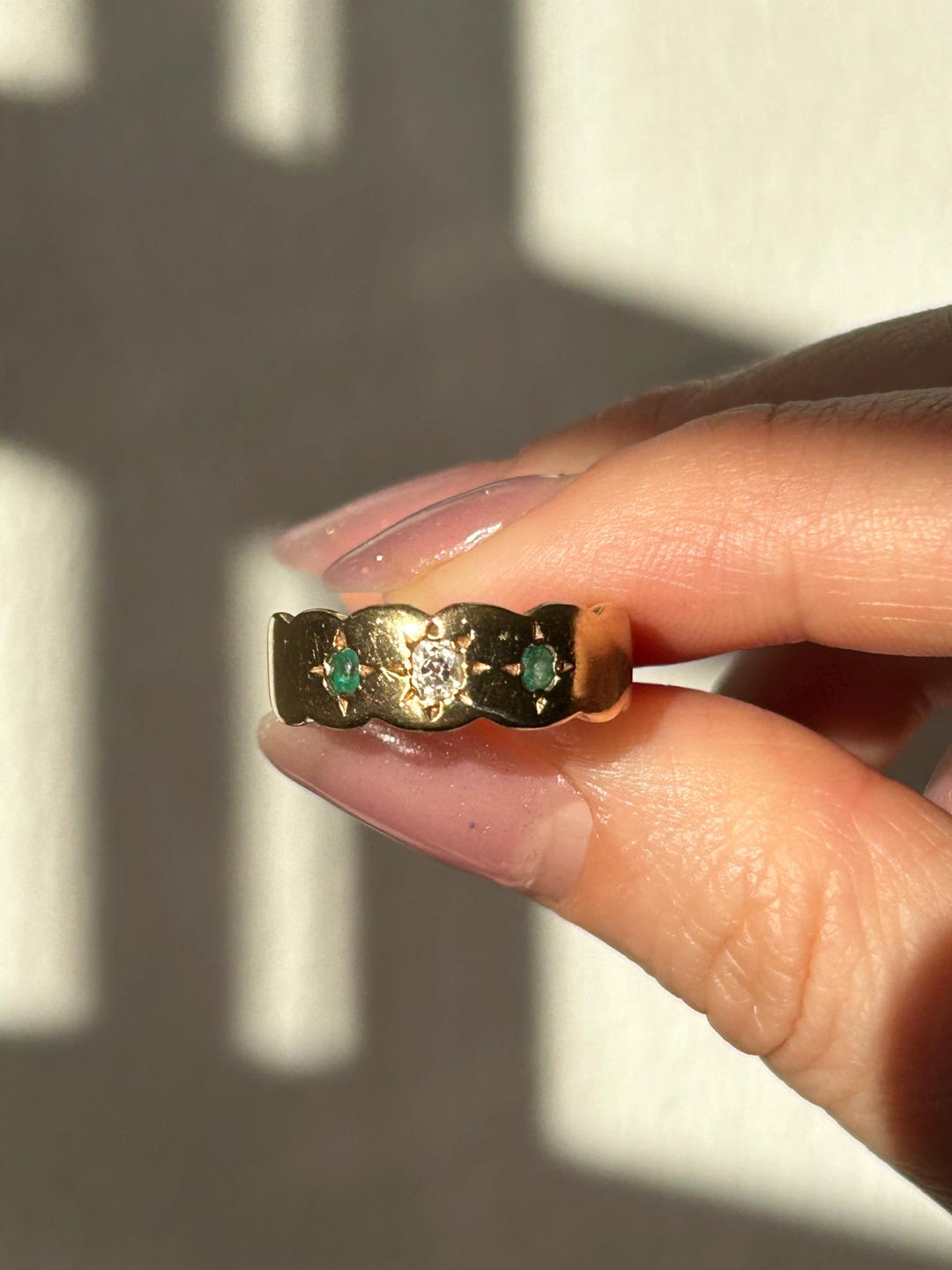 French Antique 18k Gold Ring, Scalloped Edge Gold Band, Star Set Old ...
