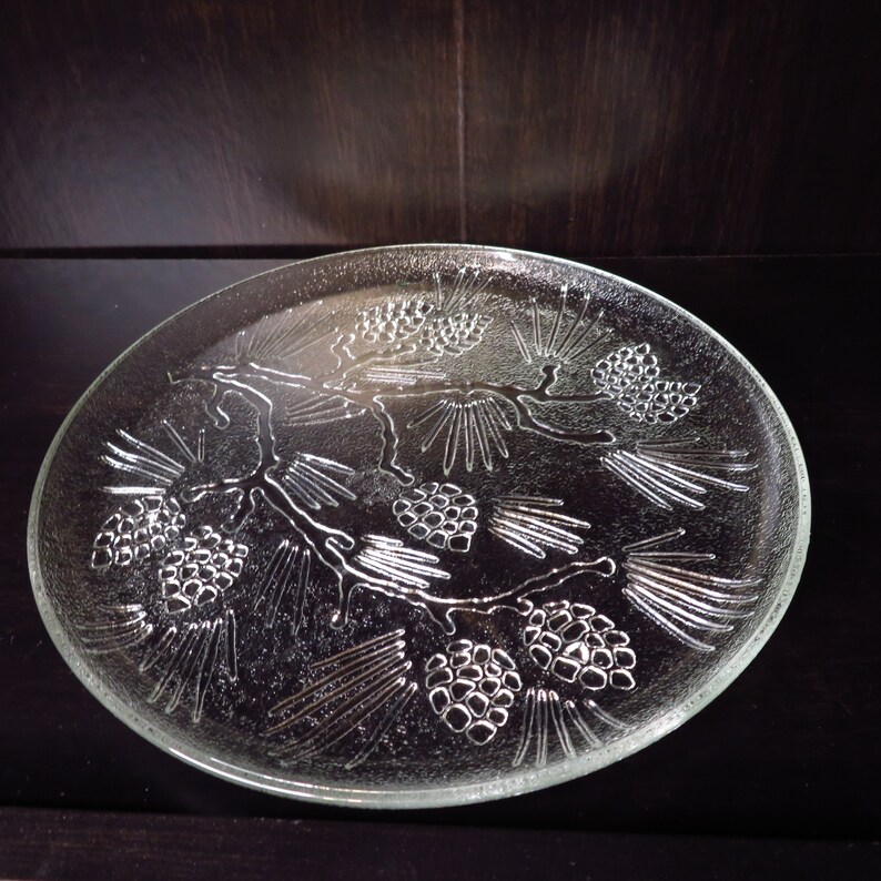 Tiara Ponderosa Pine Clear Glass Plates Luncheon and Dinner Vintage ...