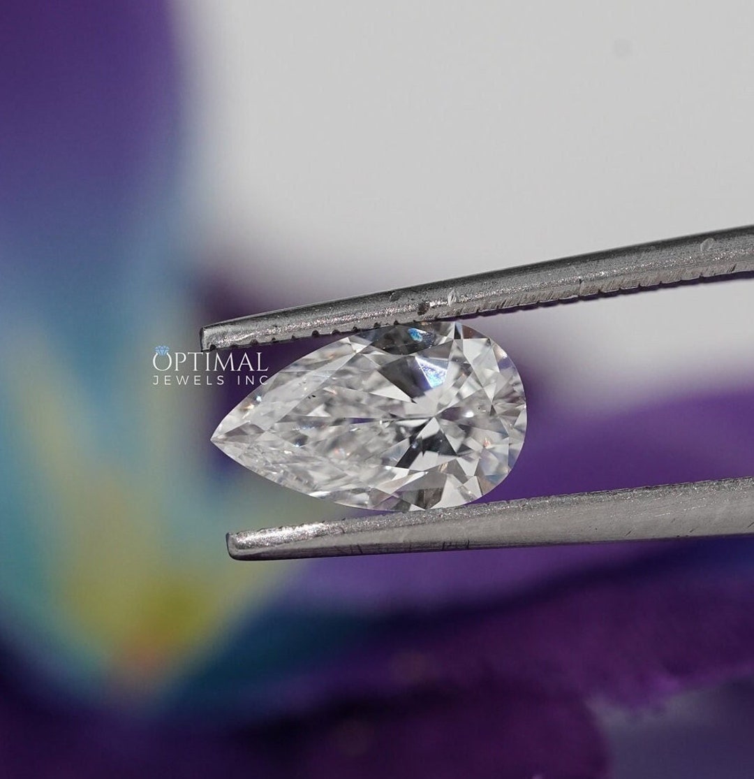 Alluring Pear Shape Lab-grown Diamond Loose Diamond for Necklaces ...