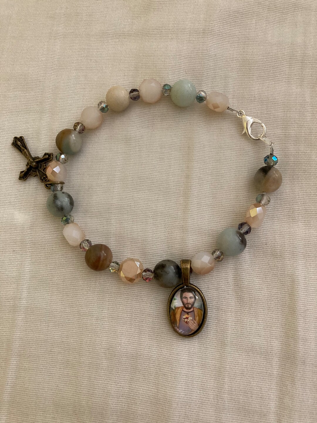 Chaste Heart of Saint Joseph Bracelet - Etsy