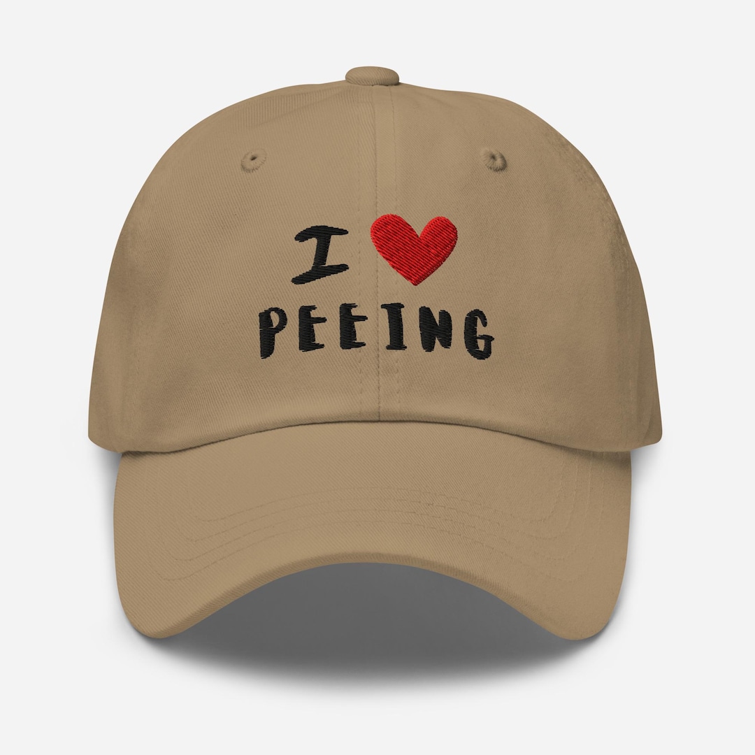I LOVE PEEING HAT | Webfishing Game Cap - Funny Furry Travel Hat - I