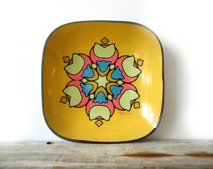 Mid Century Peter Max Smoked Glass Plate - Etsy