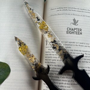 Fourth Wing Inspired Resin Dagger Gold Dragon Booklover Gift Handmade ...