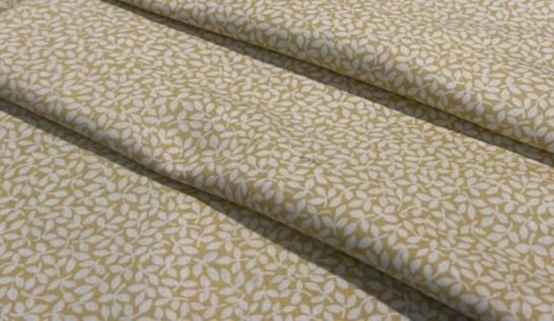 Mustard Leaf Scatter Print - Etsy