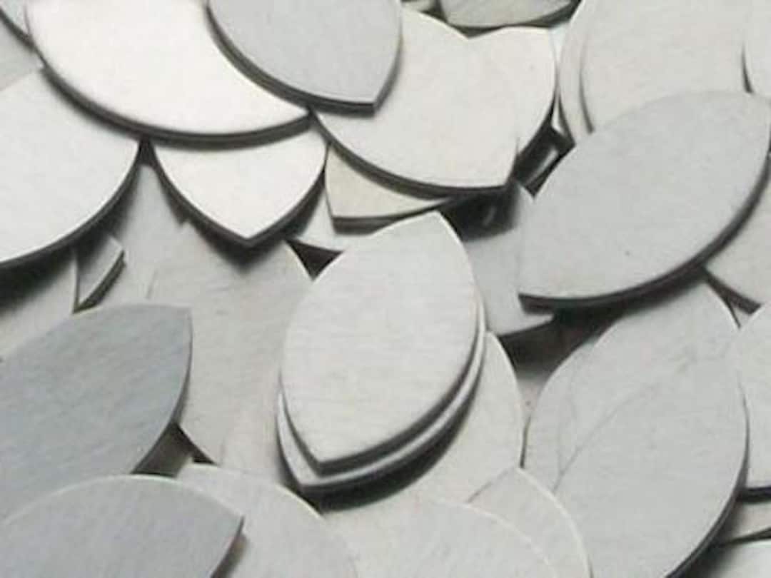 Aluminum Football / Eye / Leaf / Rugby Ball Shape - 1/2" X 7/8" - Qty 5 ...