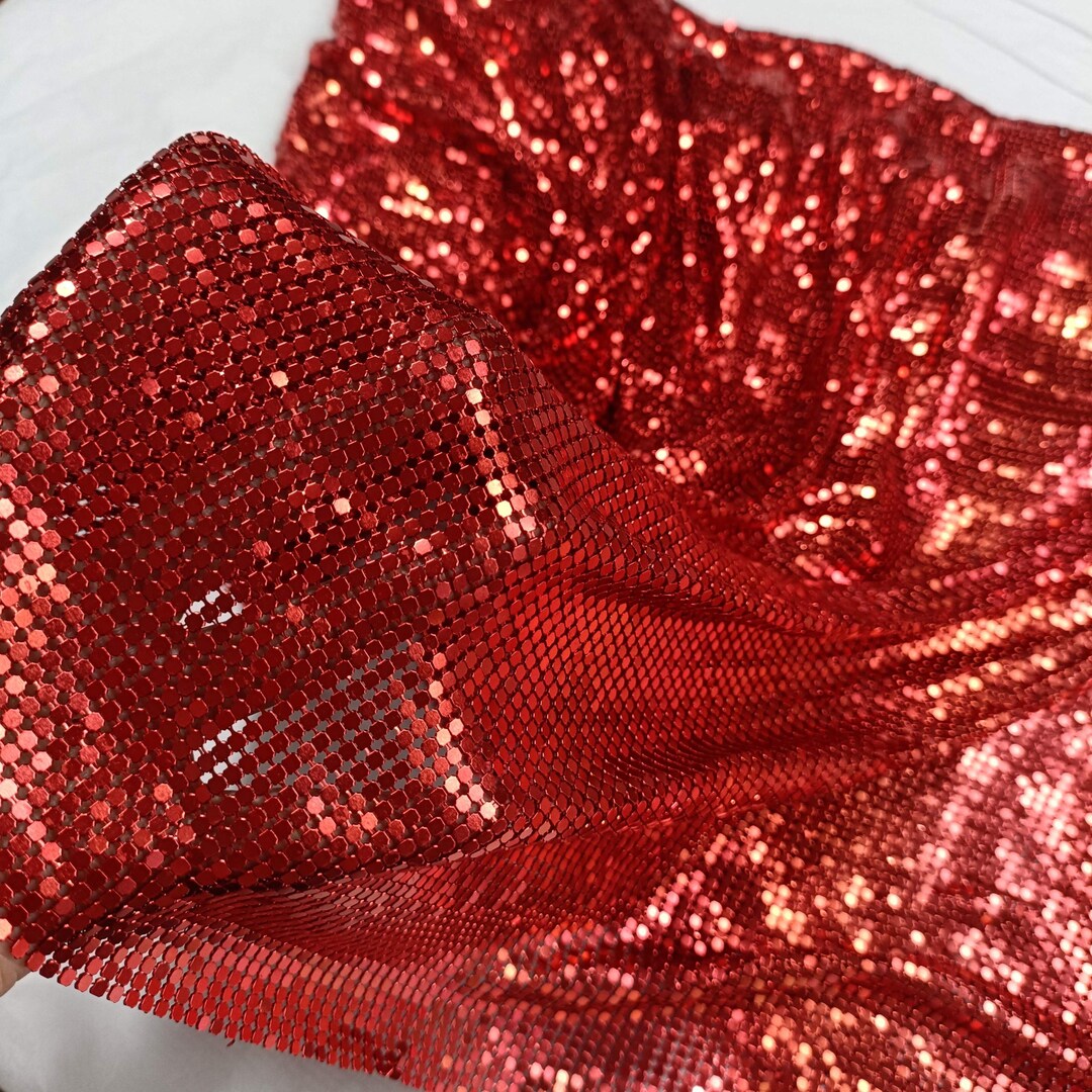 Red Aluminum Metal Mesh Fabric - Durable Chainmail-style Mesh, Ideal ...