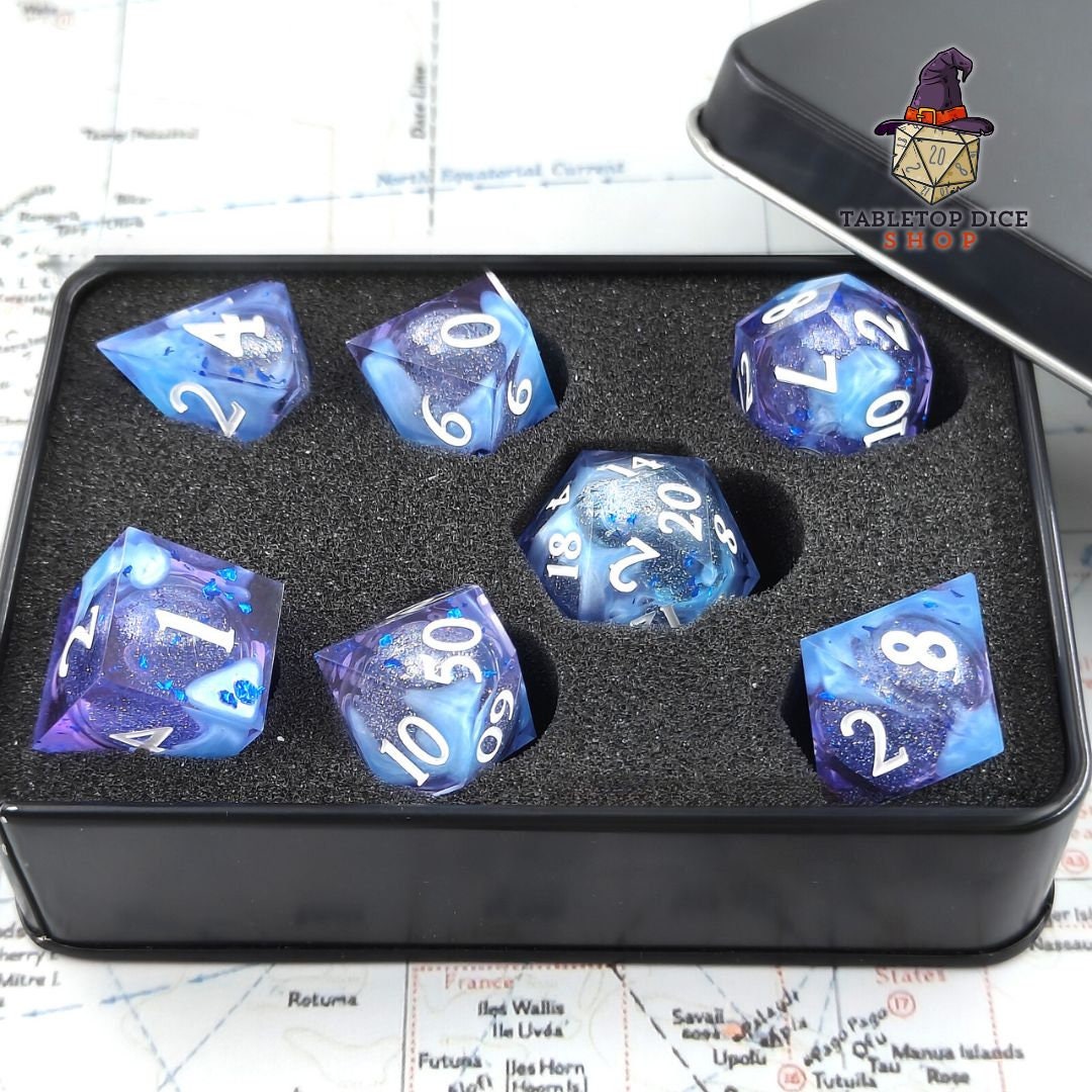 Purple Cosmic Galaxy Liquid Core DND Dice Set Sharp Edge Resin Dice D20 ...