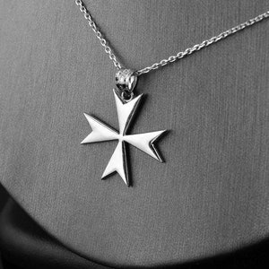 Sterling Silver Maltese Cross Pendant Necklace | Order of St. John ...