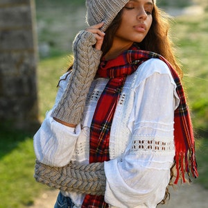 Highlander Hat Knitting Pattern / Cable Knit Hat Knitting Pattern / Hat ...