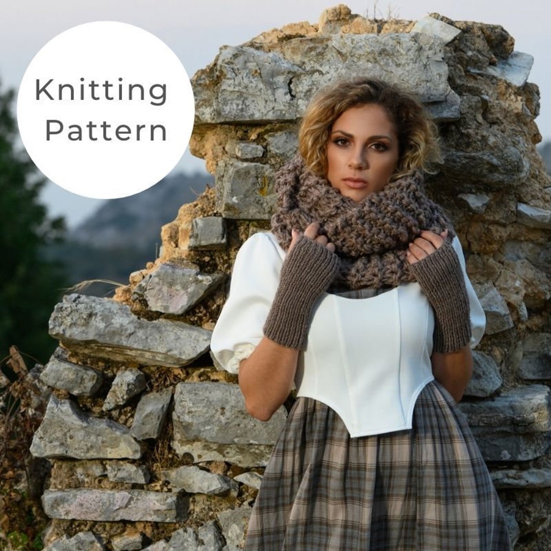 Claire's Cowl Knitting Pattern / Outlander Patterns / Outlander ...