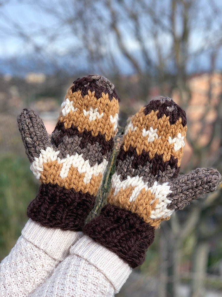 Bernie Mittens Knitting Pattern / Bernie Sanders Mittens / | Etsy