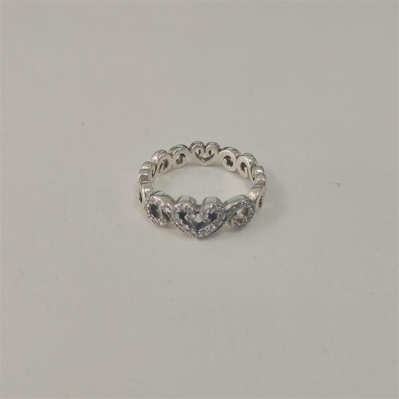 Pandora heart swirls ring store