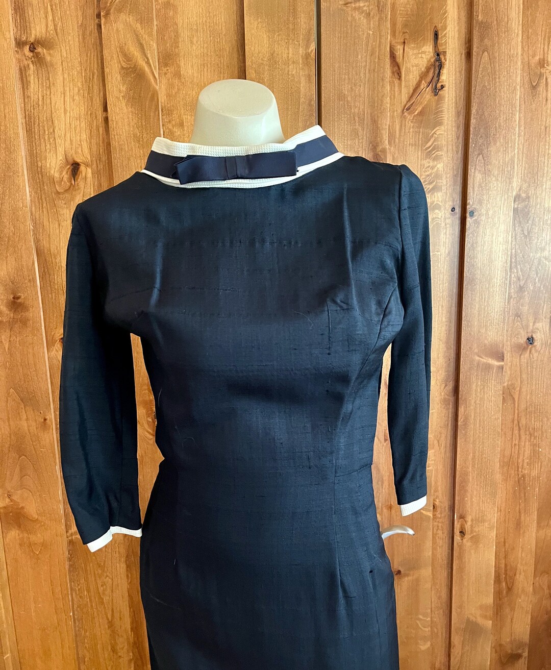 50s Sexiest Sexy Secretary Blue Silk & Pique Bombshell Pencil Hourglass ...