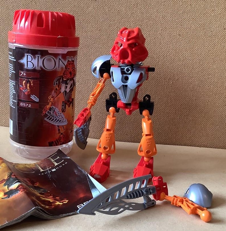 2002 LEGO Bionicle Nuva: Tahu 8572, Pohatu 8568 - Etsy