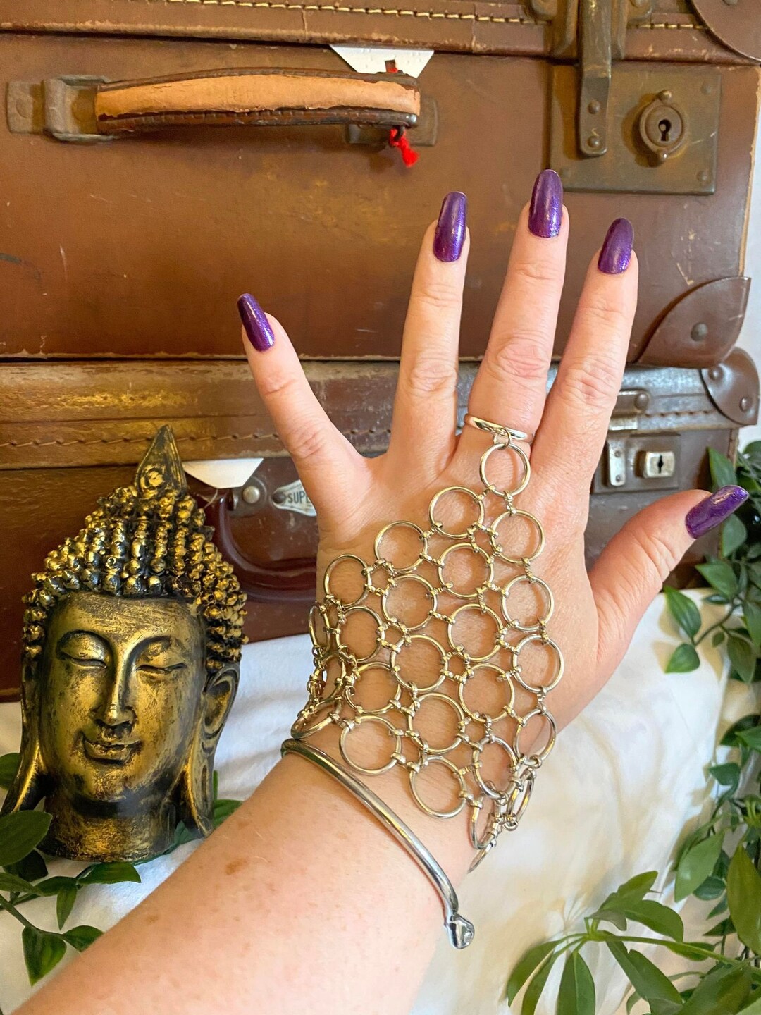Chainmail Goddess Dancer Gothic Hand Ornament Glove Bracelet Unique ...