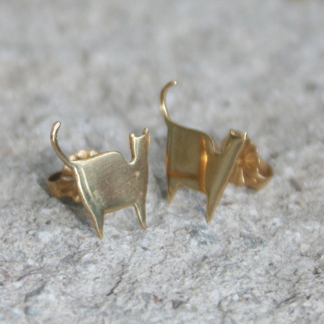 Gold Cat Earrings: These Handmade Cat Stud Earrings Are Made in the UK ...