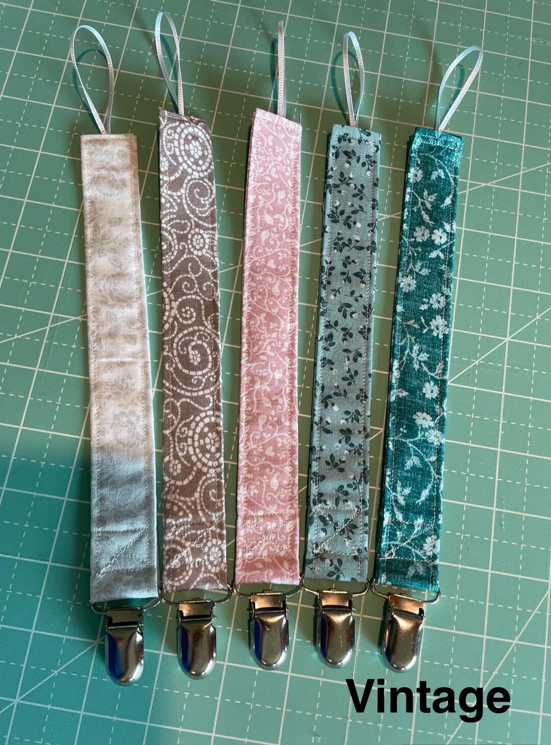 Pacifier Clips (set of 5) - Baby Shower Gift/nursery Items/cotton/metal ...