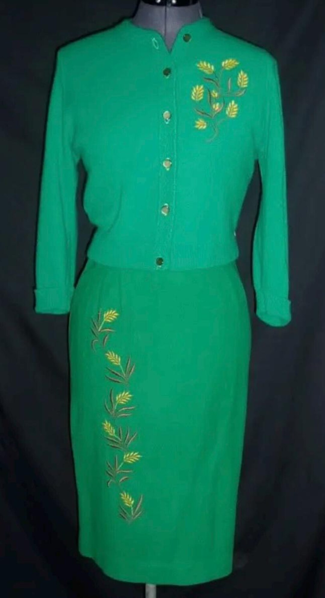 Vintage Helen Harper Emerald Green Embroidered Cardigan and Skirt Set ...