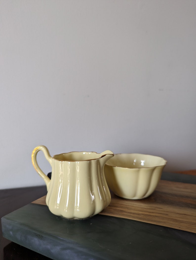 Vintage Royal Stuart Creamer and Sugar Bowl set - Etsy