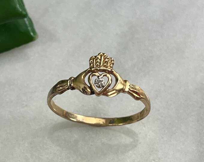 10k Gold Claddagh Ring With Diamond - Irish Jewelry, Hands Holding ...