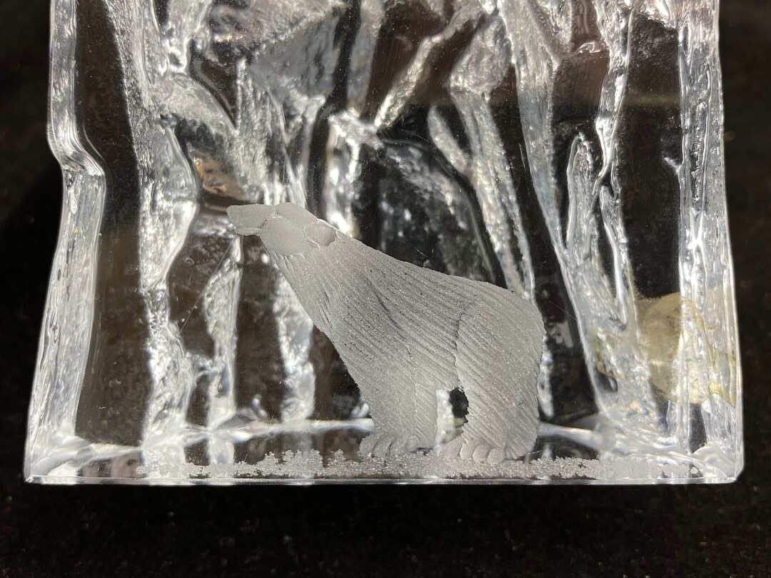 Strombergshyttan Crystal Iceberg Polar Bear Sculpture Figurine ...