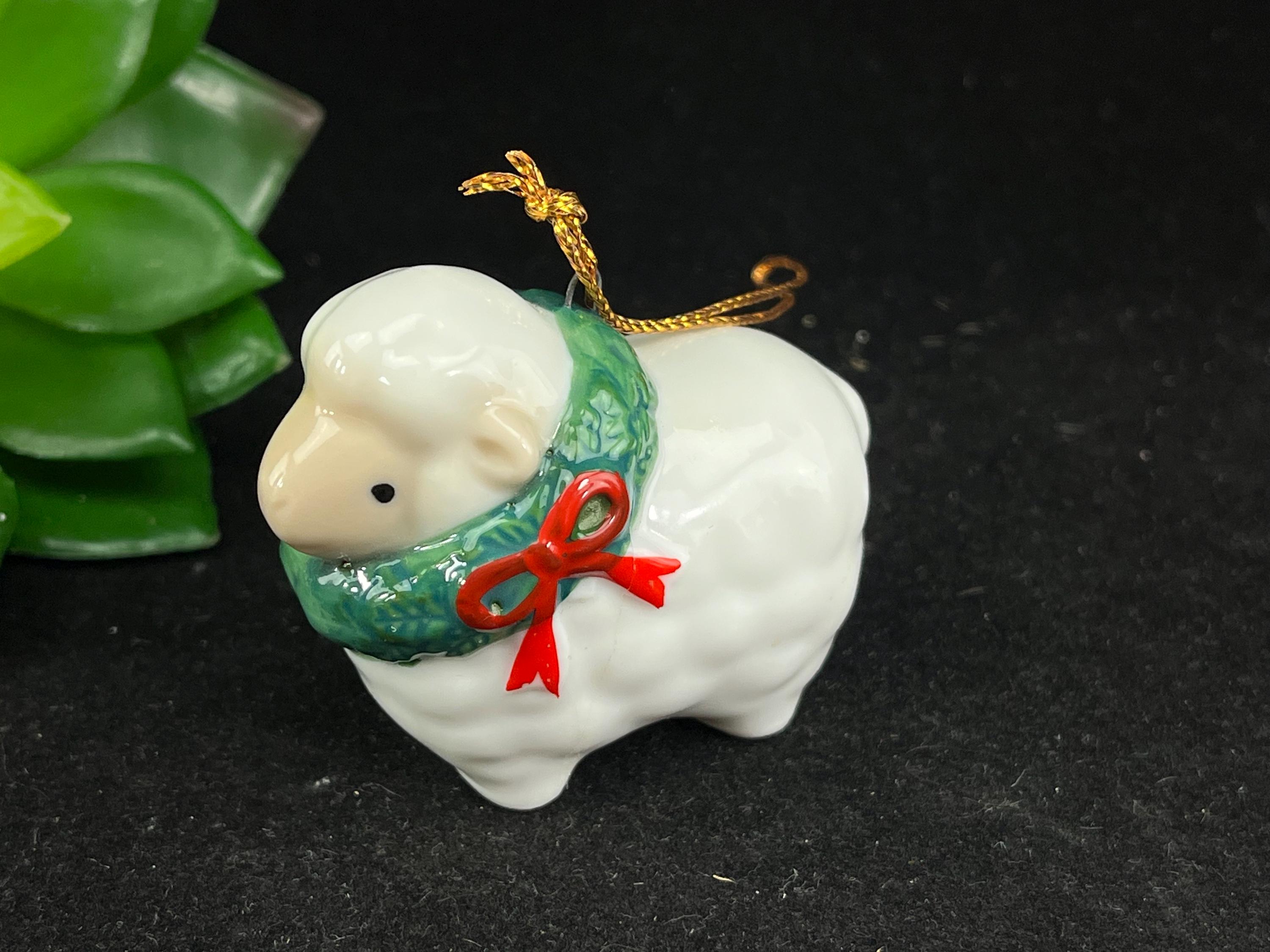 Vintage Ceramic Fat Sheep With Winter Wreath Ornament - Made in Japan ...