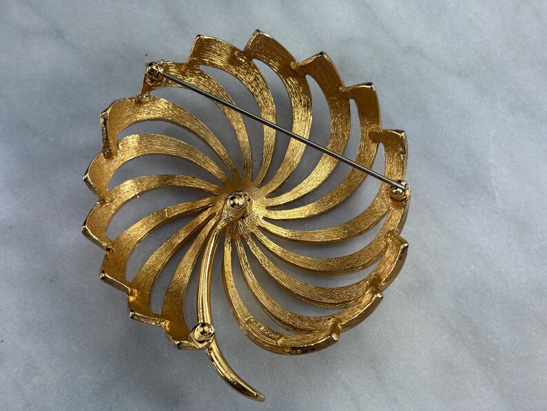 Gold Mod Flower Brooch - Monet Mid Century Costume Jewelry - Etsy