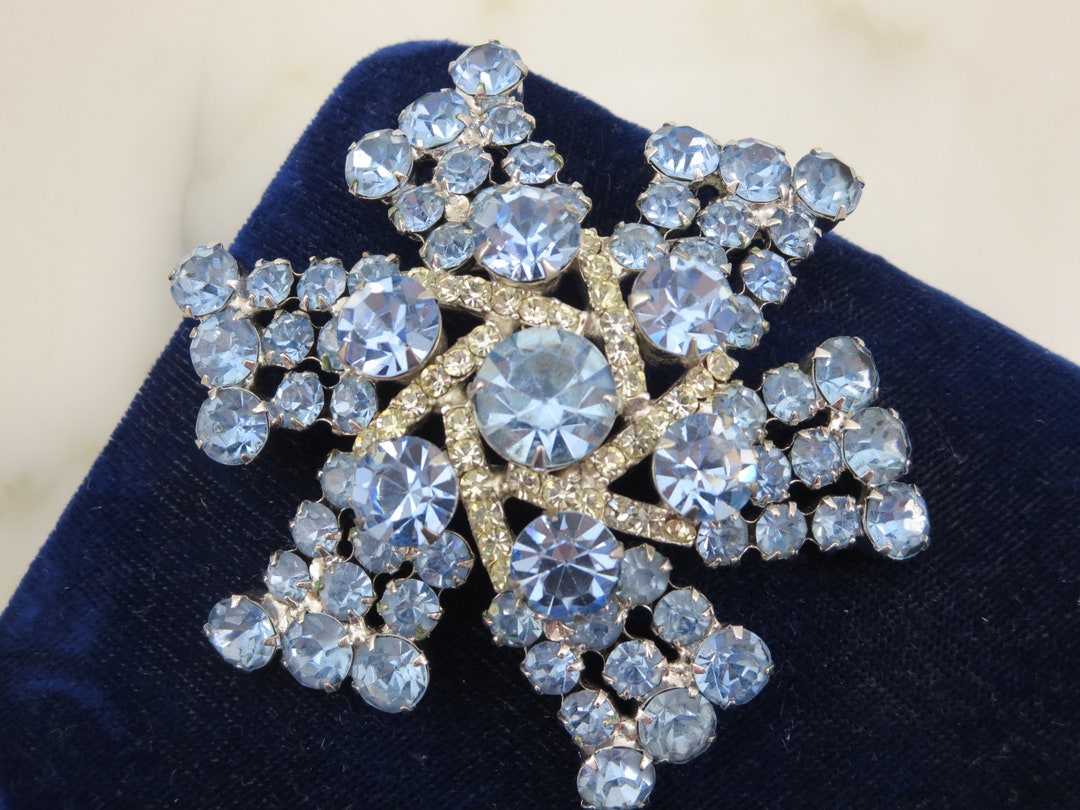 Vintage Large Juliana Rhinestone Brooch Blue Stones, Costume Jewelry, D ...