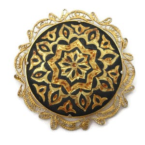 Vintage Damascene Jewelry - Brooch, Filigree Frame, Gold Pattern - Etsy