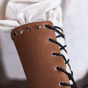 Medieval Arm Guard, Leather Armguard Archery, Cosplay Arm Armour ...