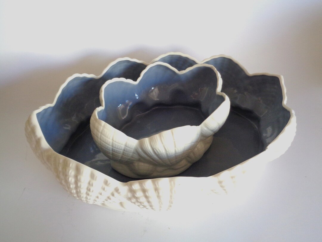 Vintage Hand Painted Clam Shell Sea Scallop Embossed Serving Dish Bowl ...
