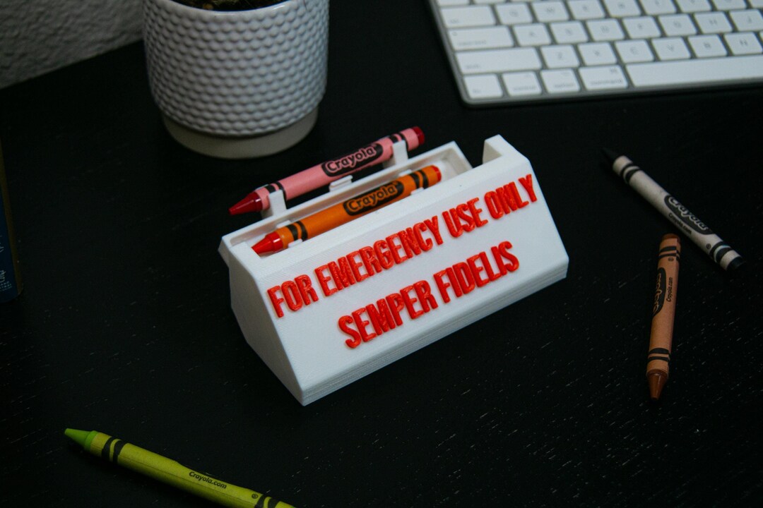 Crayon Holder - 3D Printed Desk Ornament - Etsy