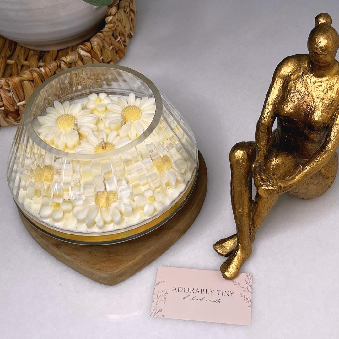 Gold Glass Luxury Candle, Unique Home Decor Gift, 28 Oz Natural Soy Wax ...