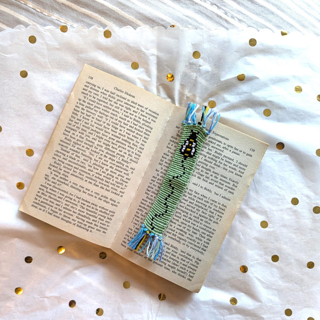 Light Green Bumble Bee Bookmark - Etsy
