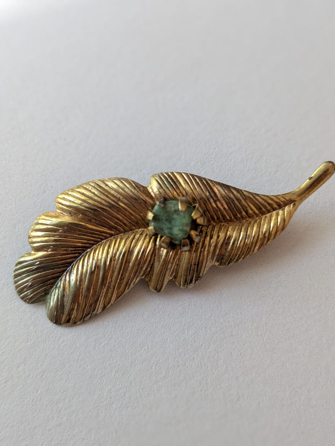 Vintage Gold-toned Feather Pin Brooch With Green Stone - Textured ...