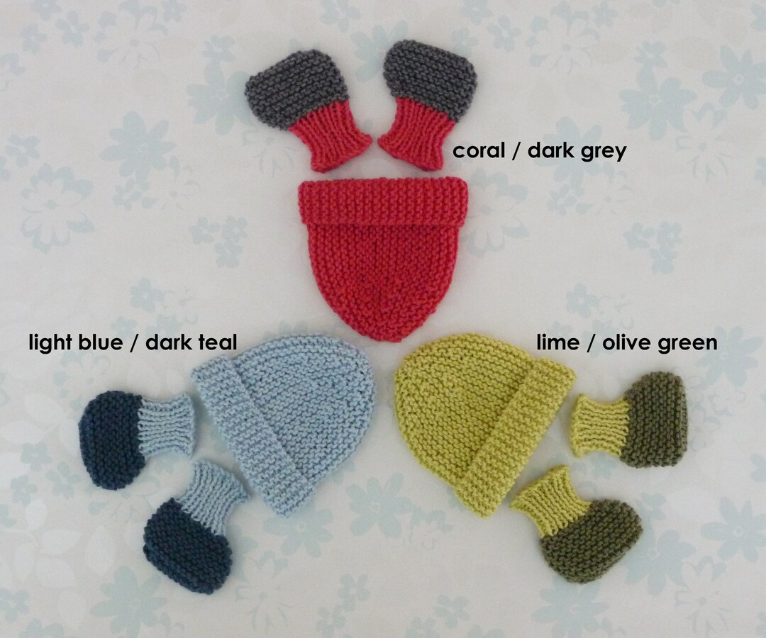 MICRO PREEMIE - Hat & Cute Booties Set, to 30 Weeks / 3 Lb - 3 Colour ...