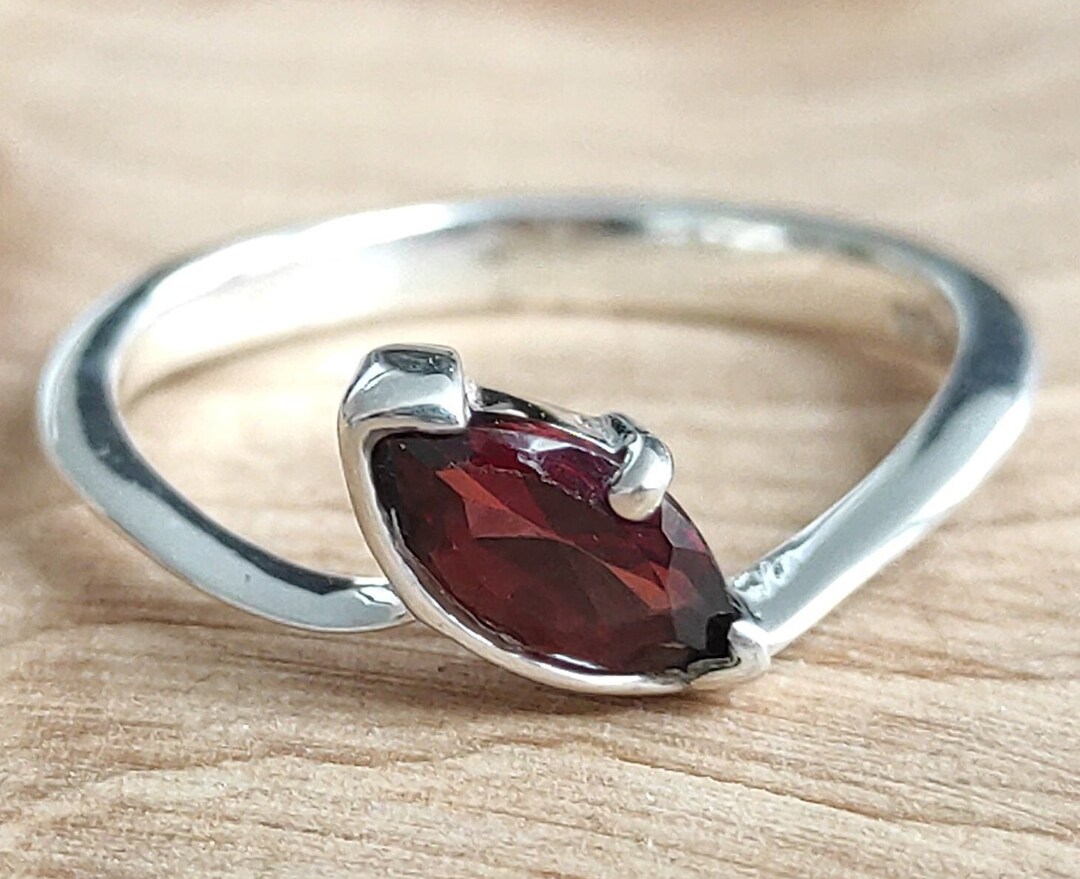Marquise Garnet Ring, Sterling Silver Ring, Vintage, Garnet, Size 7 ...