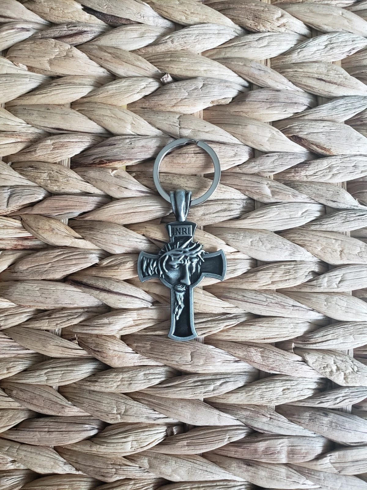 Cross Crown Throne of Jesus Keychain - Etsy