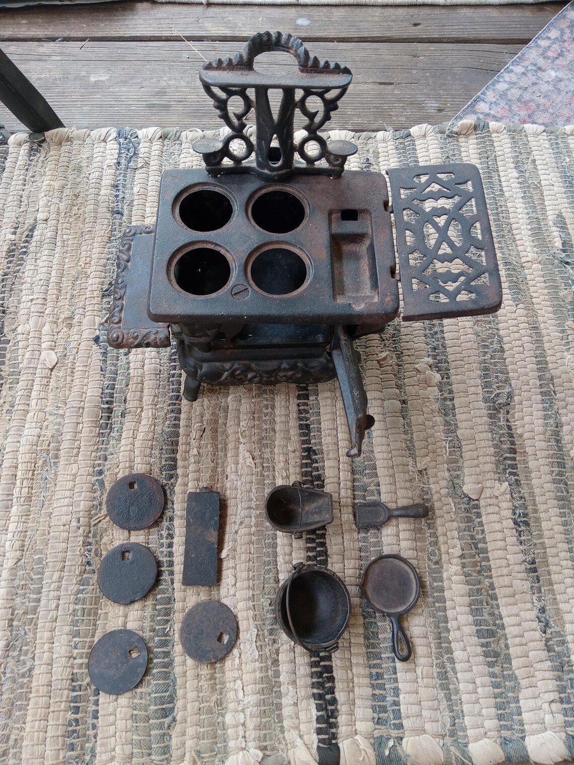 RARE Late 1800s Crescent Cast Iron Mini Stove. Salesman Sample NOT a ...