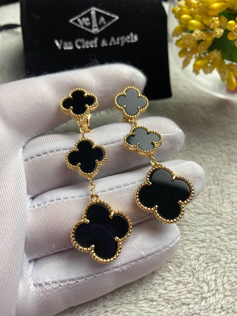 Sold at quality Auction Van Cleef