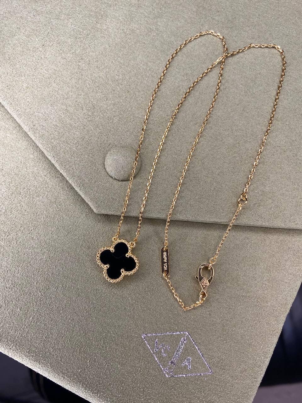 Van Cleef & Arpels 18k Gold Curb Chain Necklace Black Motif Designer ...