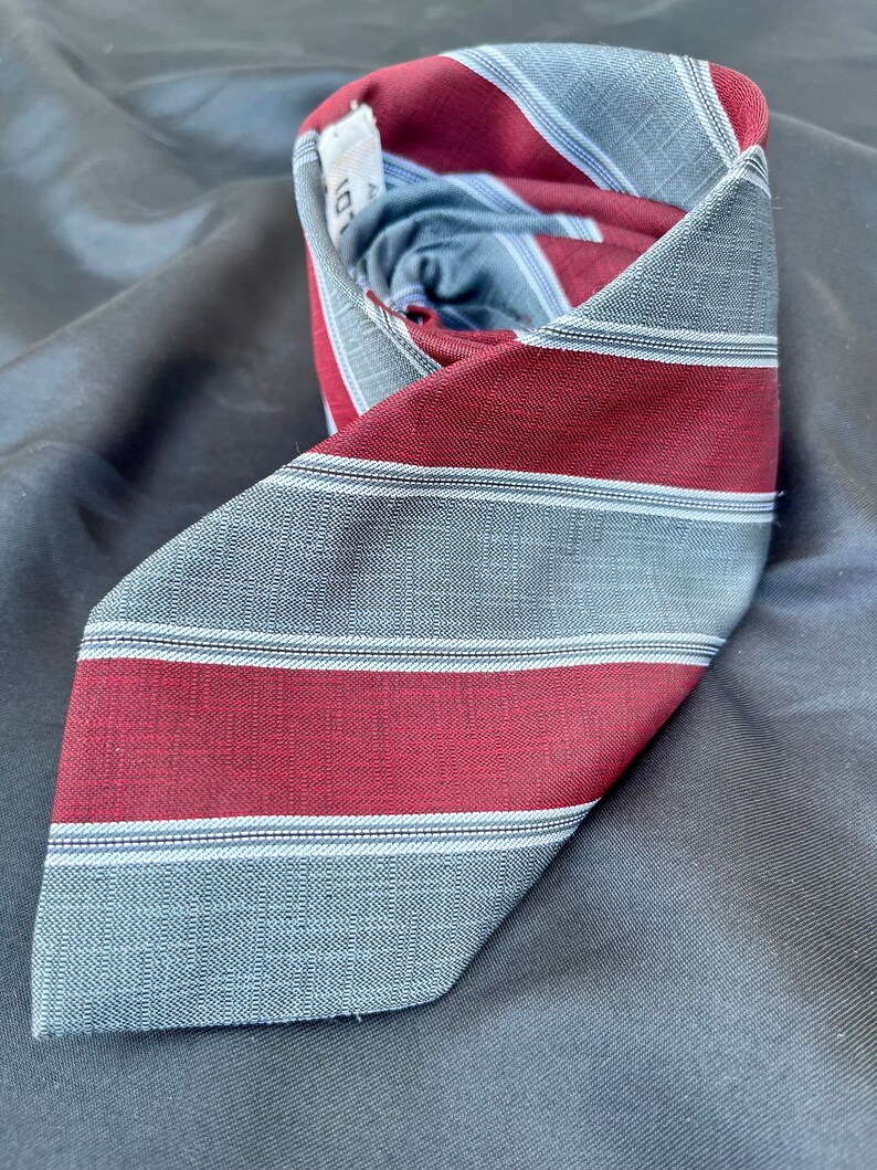 Vintage Italian Vitaliano Pancaldi Tie - Etsy