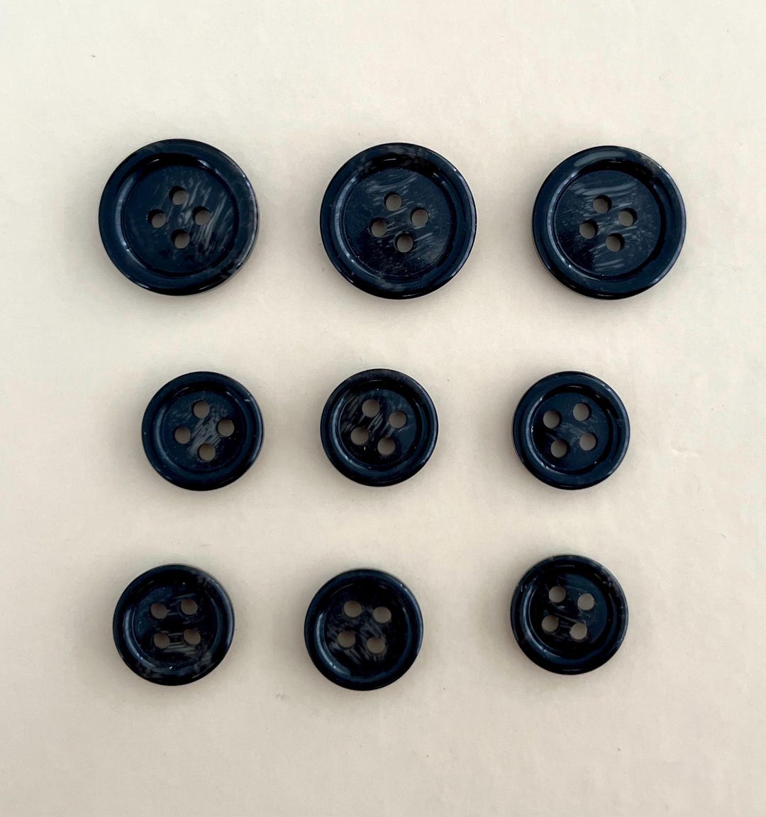 Vintage Marble Effect Button Set – 9 Pcs Set - 3 Large + 6 Small – Dark ...