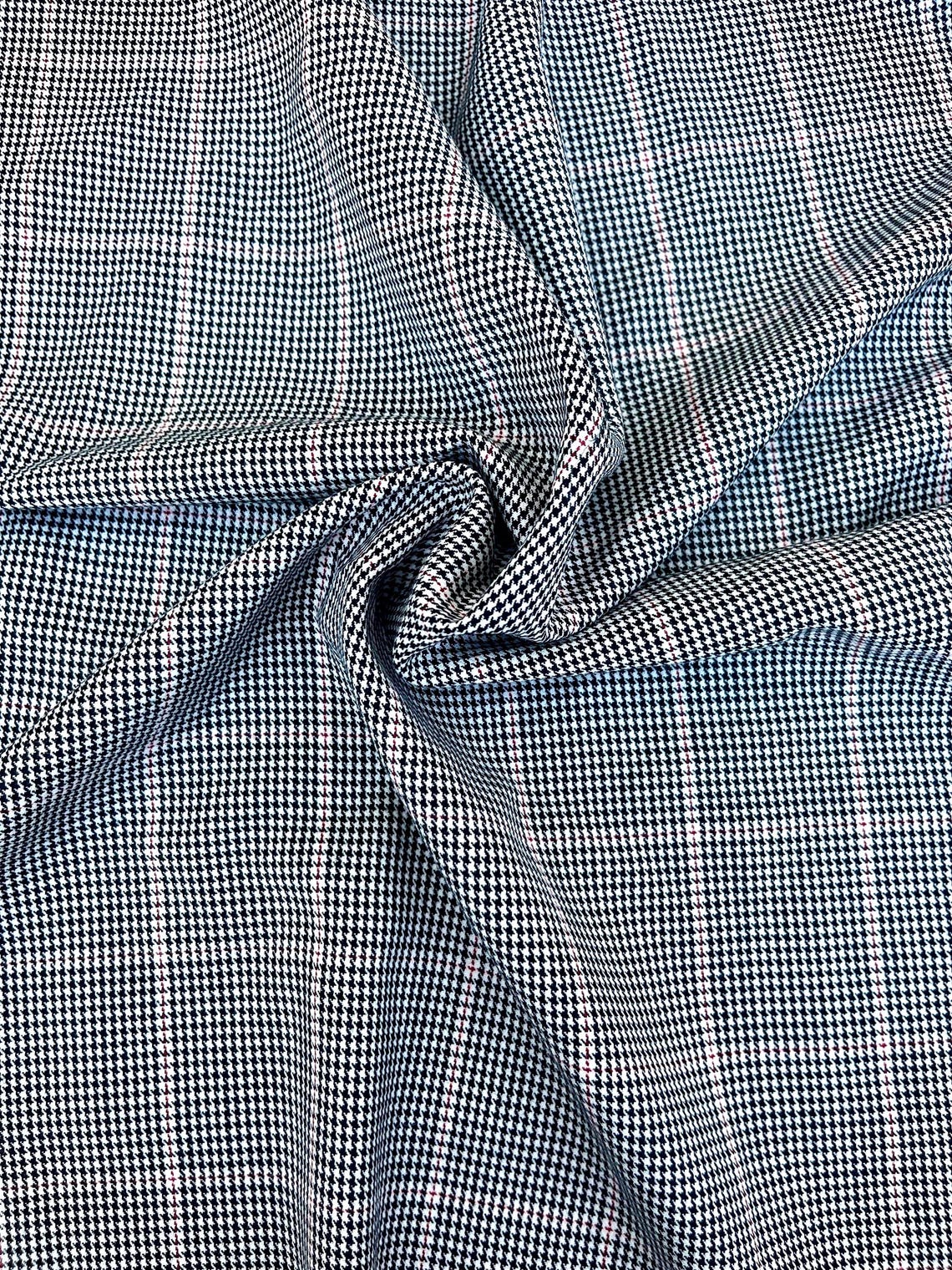 2.73 Yds Vintage All Wool Savile Row Fabric – Black White Red Glen ...