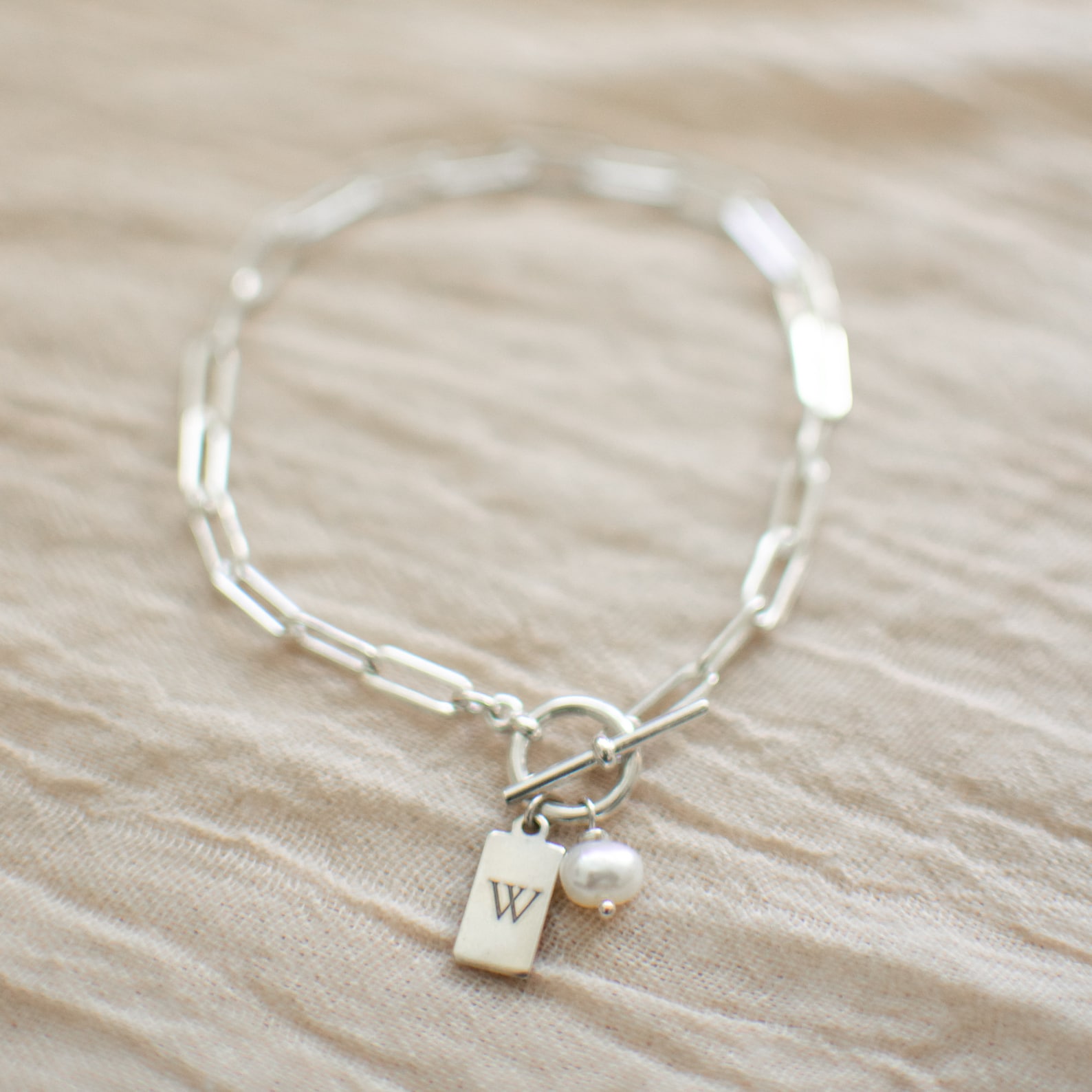 Personalized Sterling Silver Mini Tag and Pearl Bracelet - Etsy