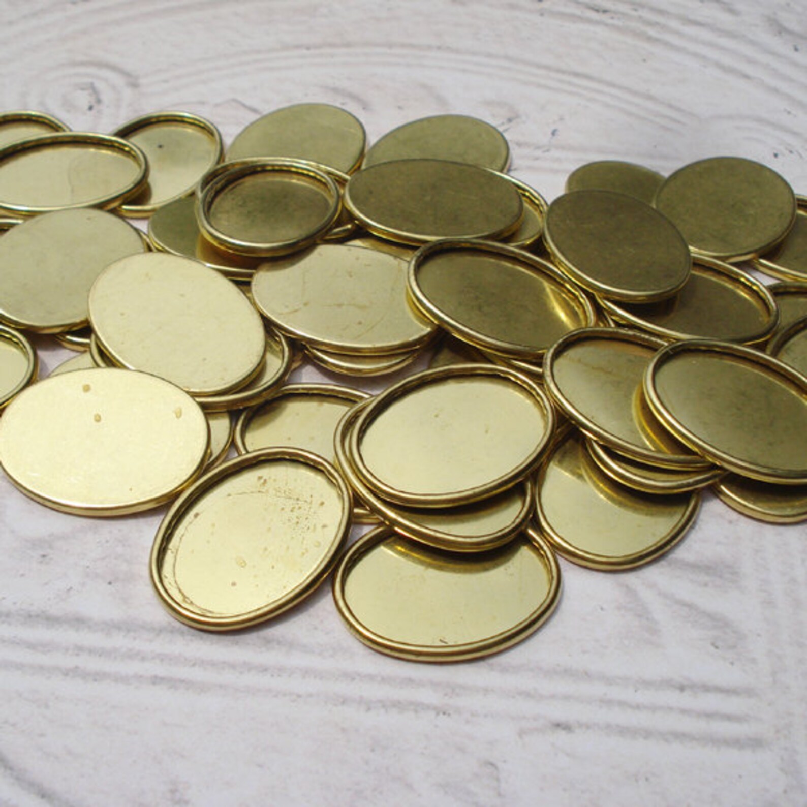 Brass 25x18mm Rolled Edge Oval Settings for Your Flat Back Jewels or ...