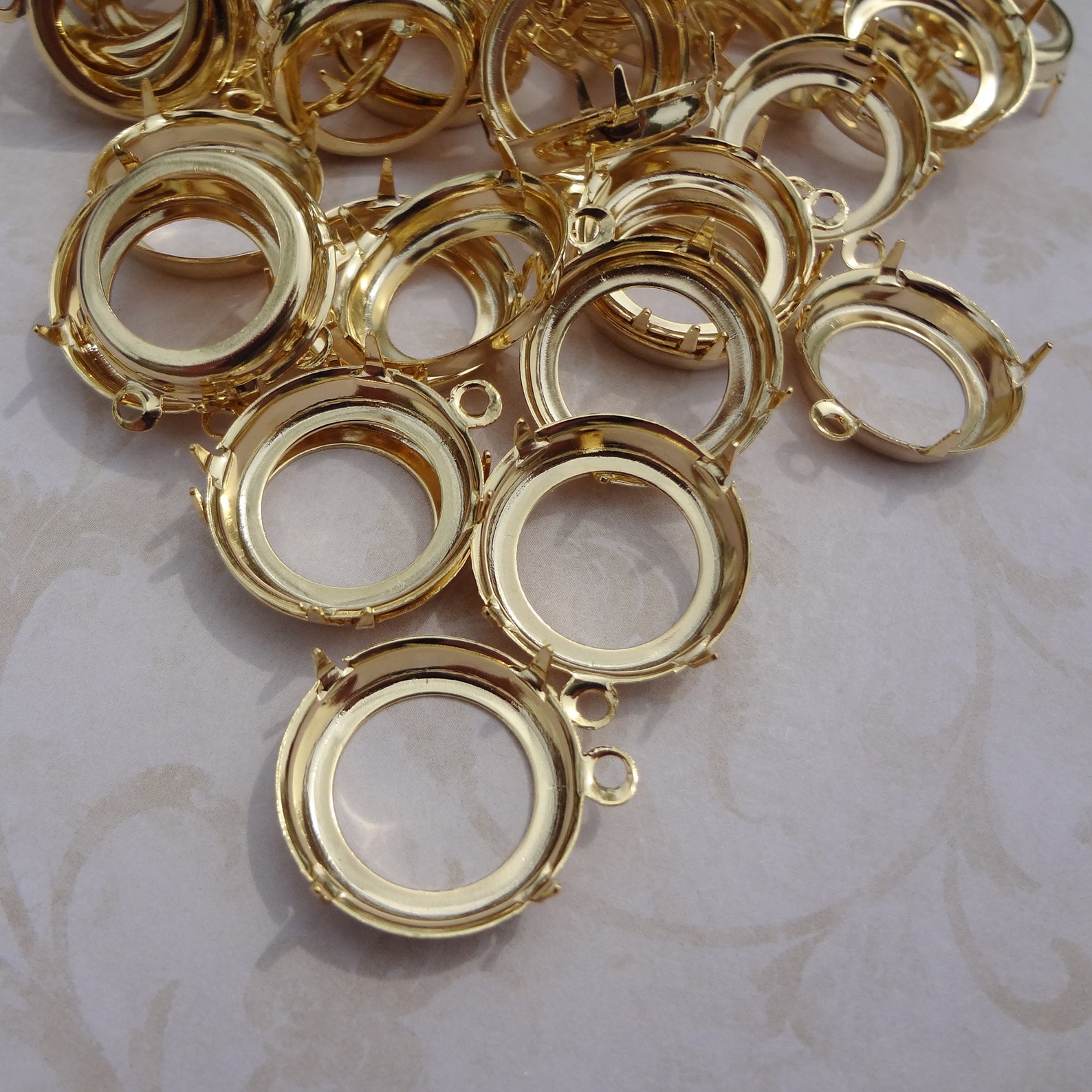 18mm/75ss Gold Plated 1 Ring Open Back Round Low Wall Rhinestone Prong ...